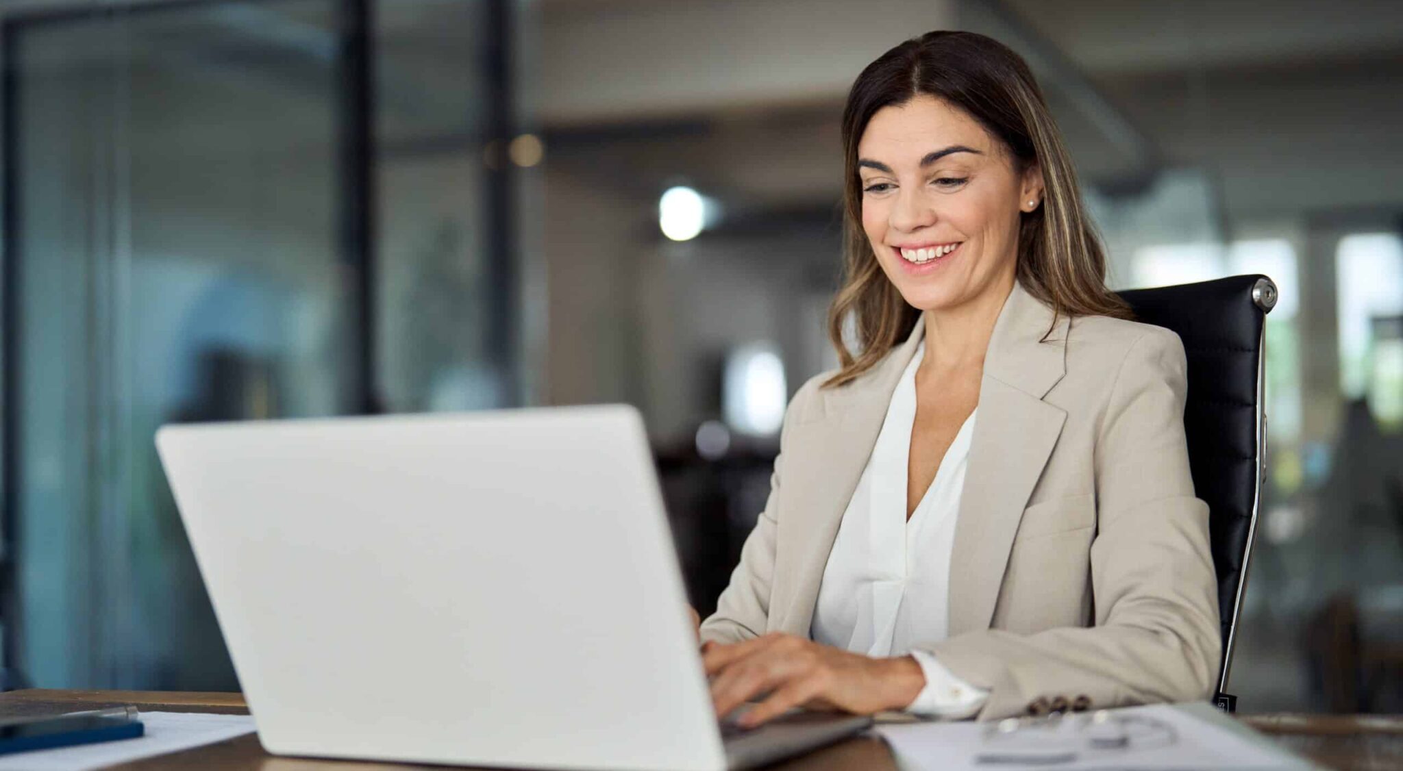 Find Remote Legal Jobs | Work From Anywhere | LAWCLERK